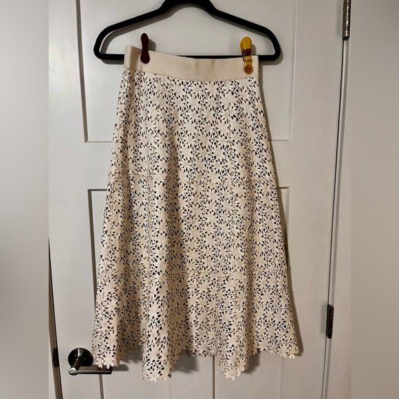 Skirts | Alice Olivia Creamcolored Leather Skirt | Poshmark